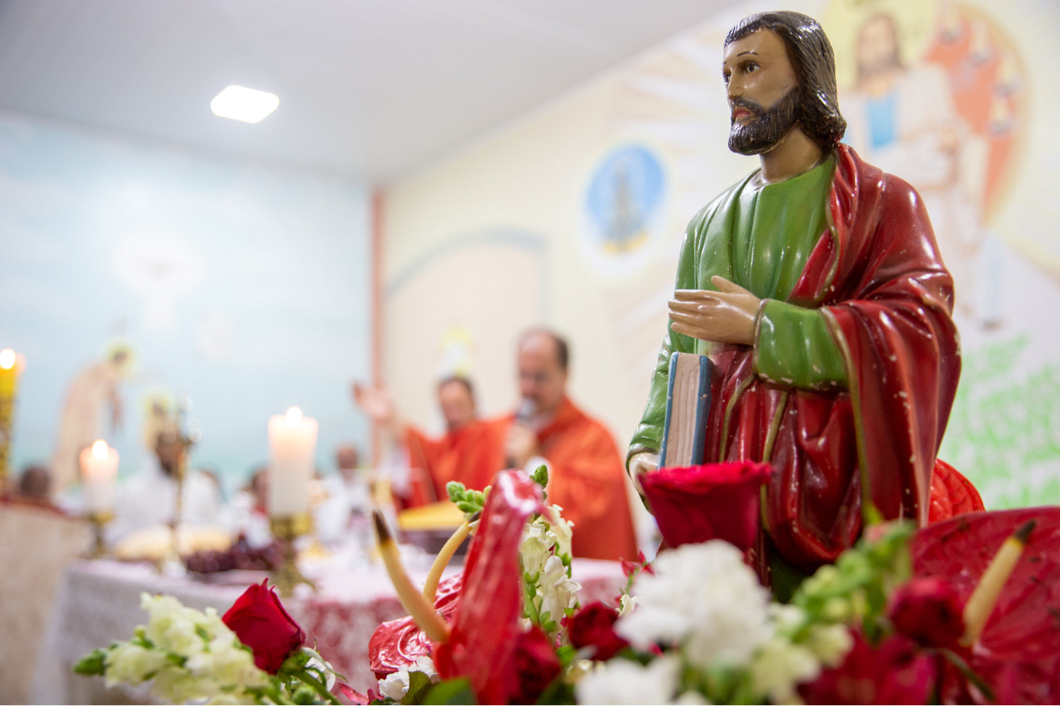 Comunidade São Tiago celebra padroeiro com visita de Dom Valdir ...